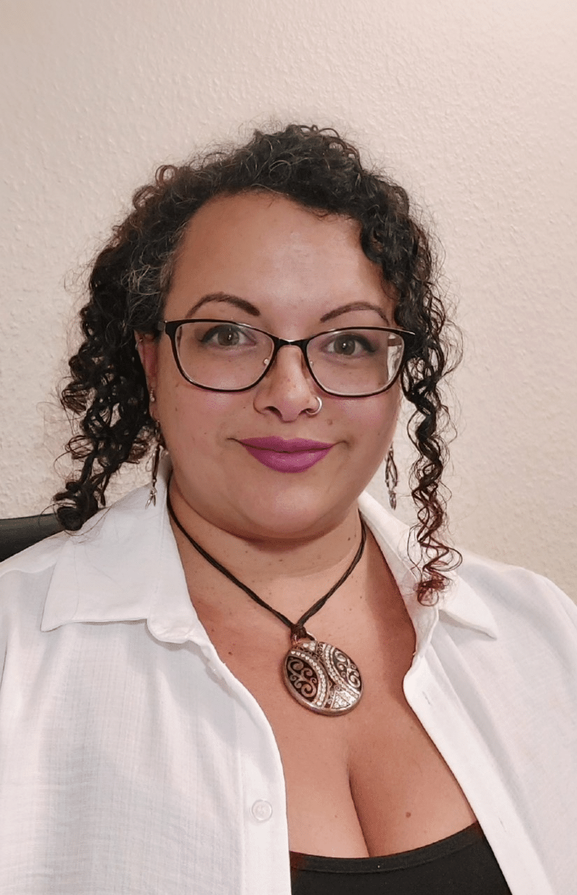 Lesley Van Egmond - Vocals Lecturer - Performers College